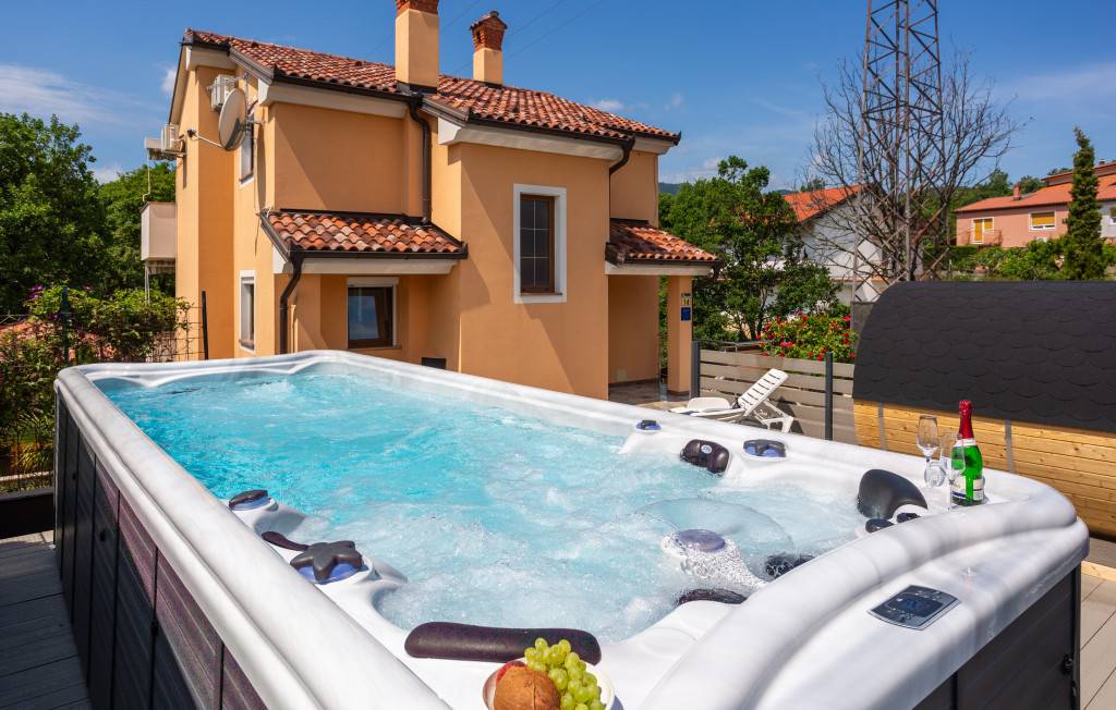 160 M² Villa ∙ 3 Schlafzimmer ∙ 6 Gäste - Opatija