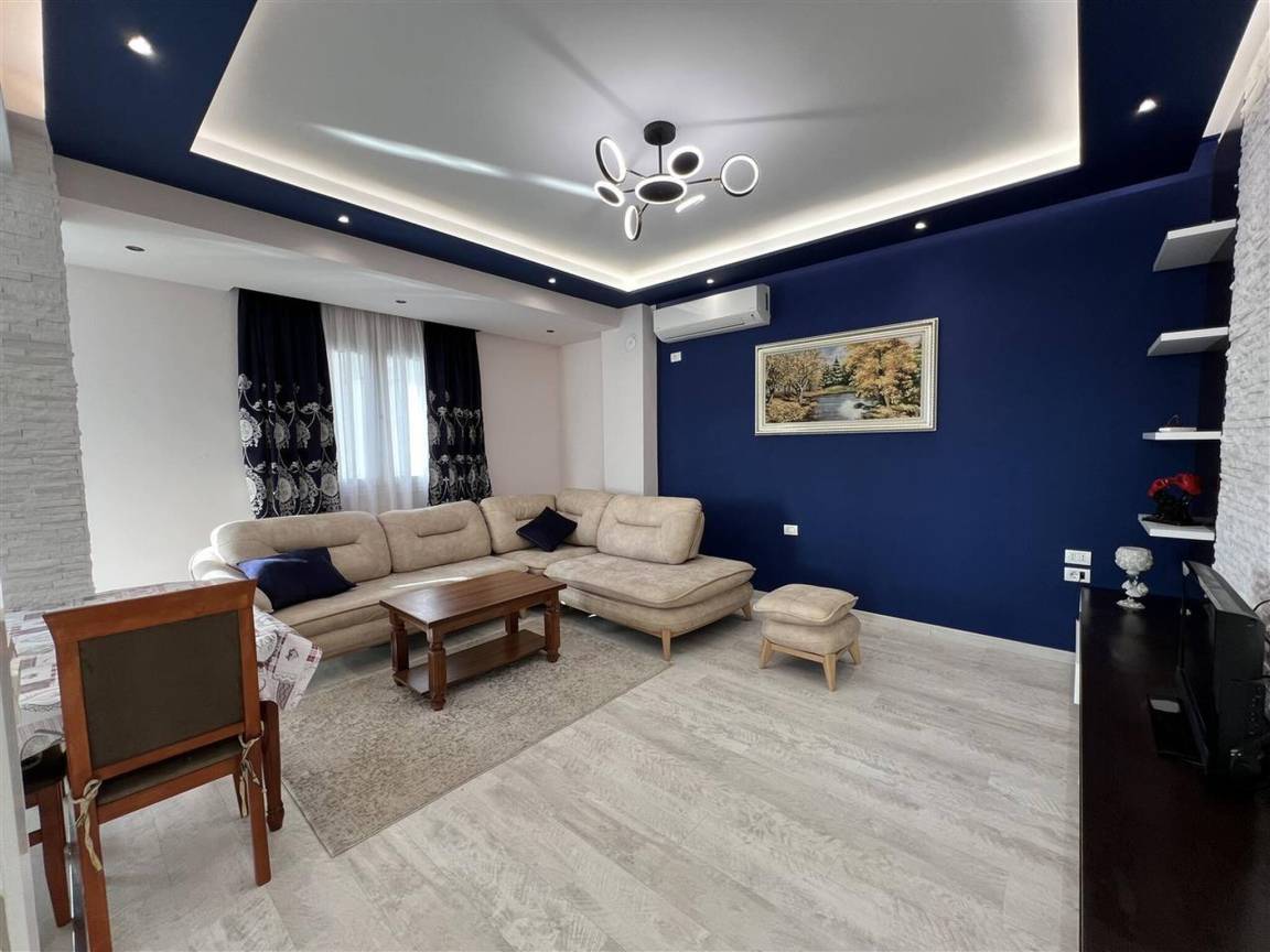 80 M² Villa ∙ 2 Bedrooms ∙ 5 Guests - Tirana