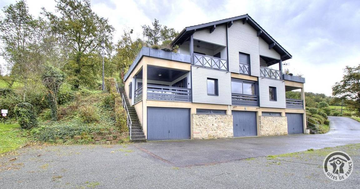 52 M² Gîte ∙ 2 Chambres ∙ 6 Personnes - Beaujolais