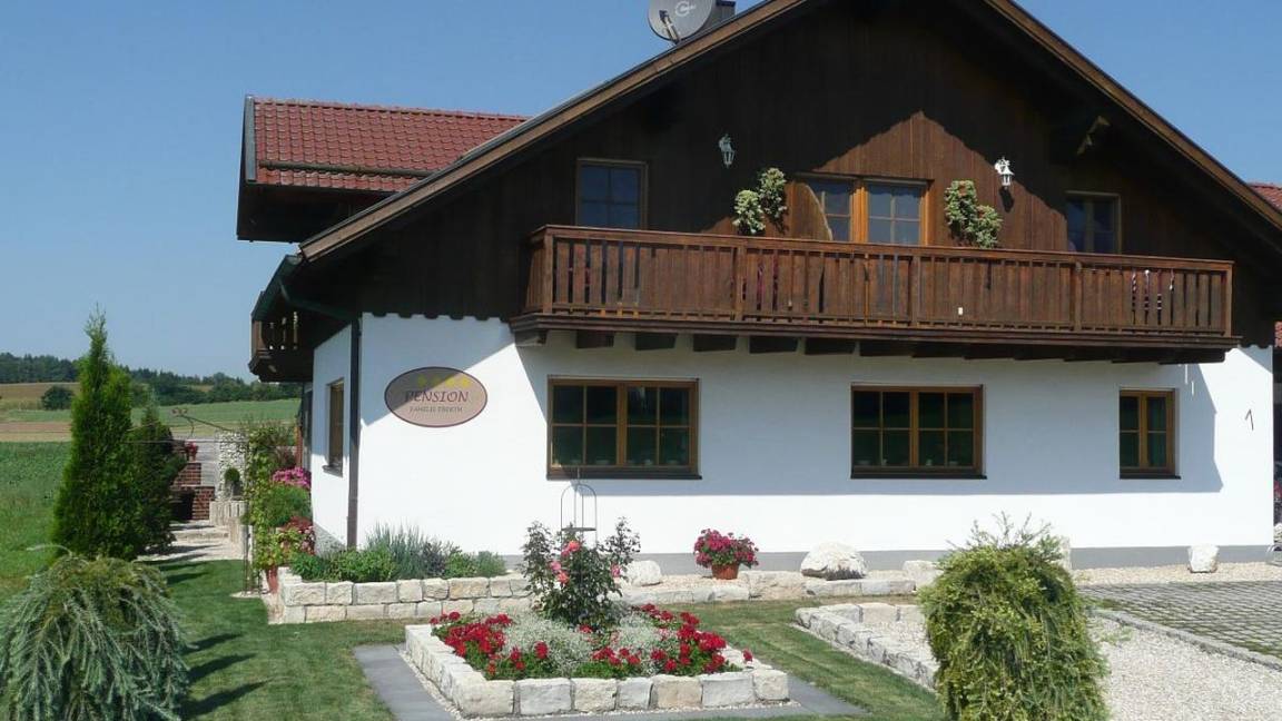 Hotelli ∙ 1 Makuuhuone ∙ 2 Vierasta - Straubing