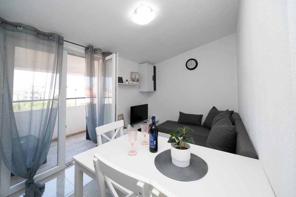 39 M² Apartment ∙ 1 Bedroom ∙ 4 Guests - Zadar