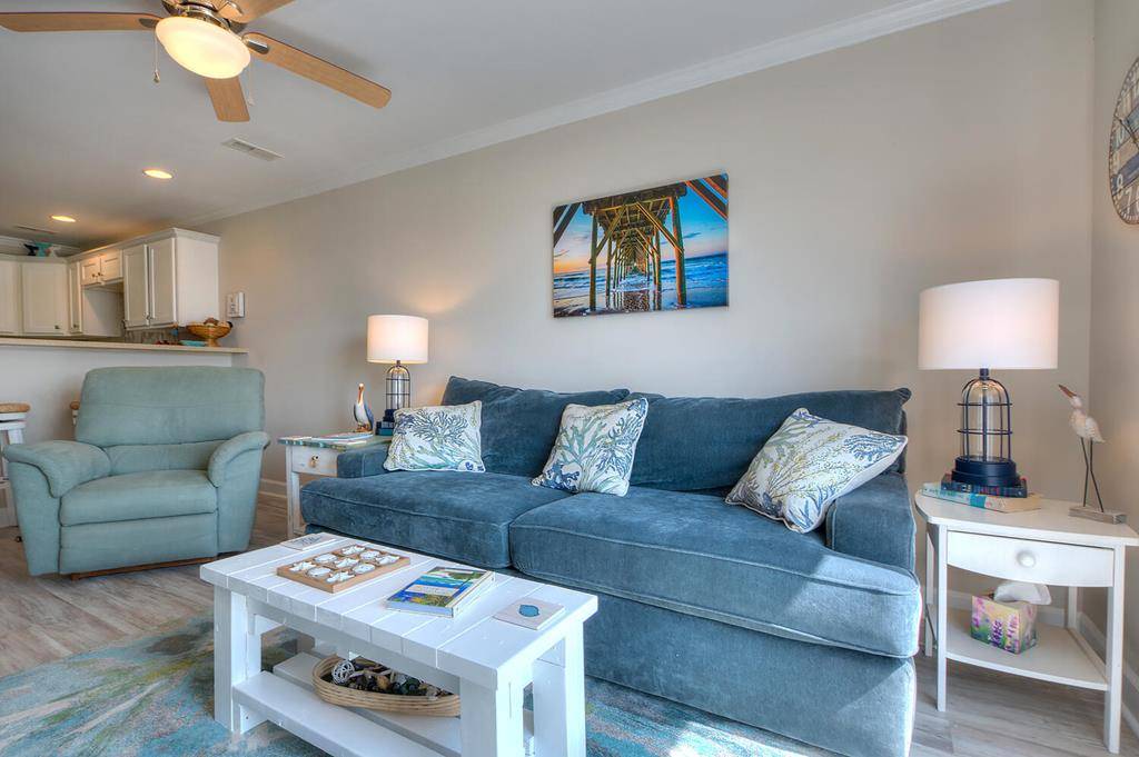 Condo ∙ 2 Bedrooms ∙ 7 Guests - Oak Island, NC