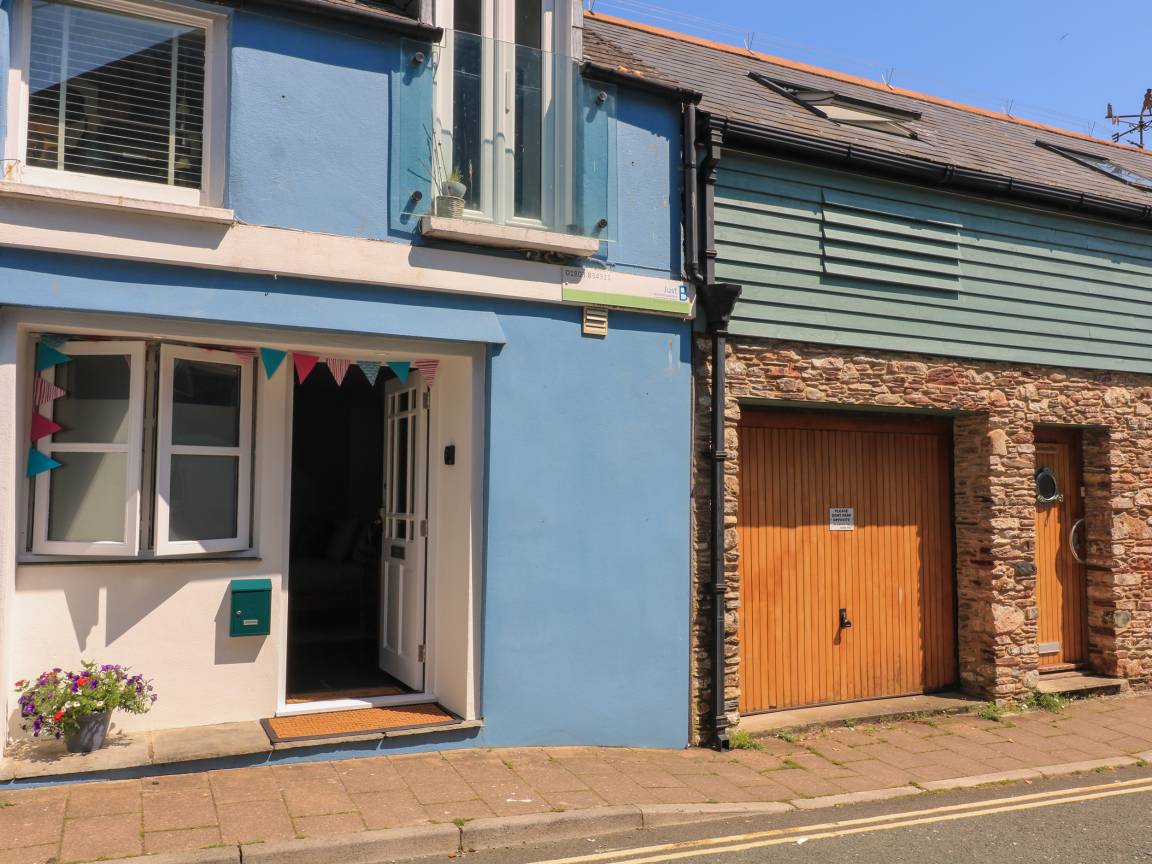 Cottage ∙ 1 Bedroom ∙ 2 Guests - Dartmouth