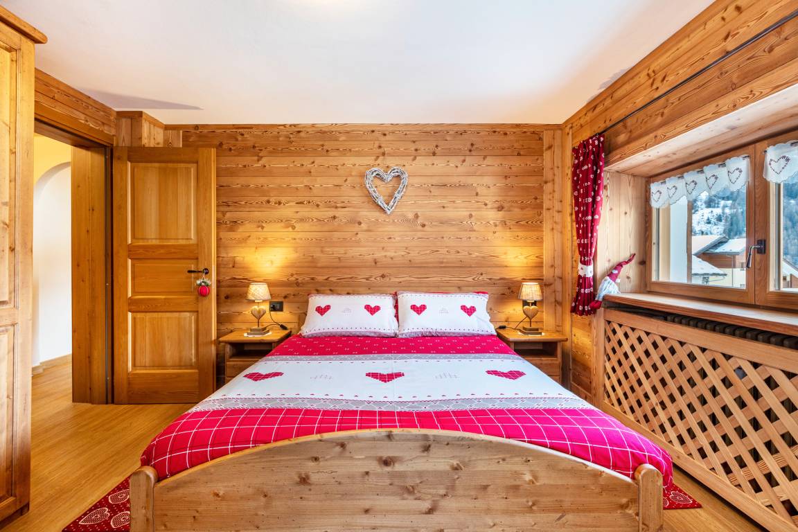 85 M² Apartamento ∙ 2 Habitaciones ∙ 5 Huéspedes - Cogne