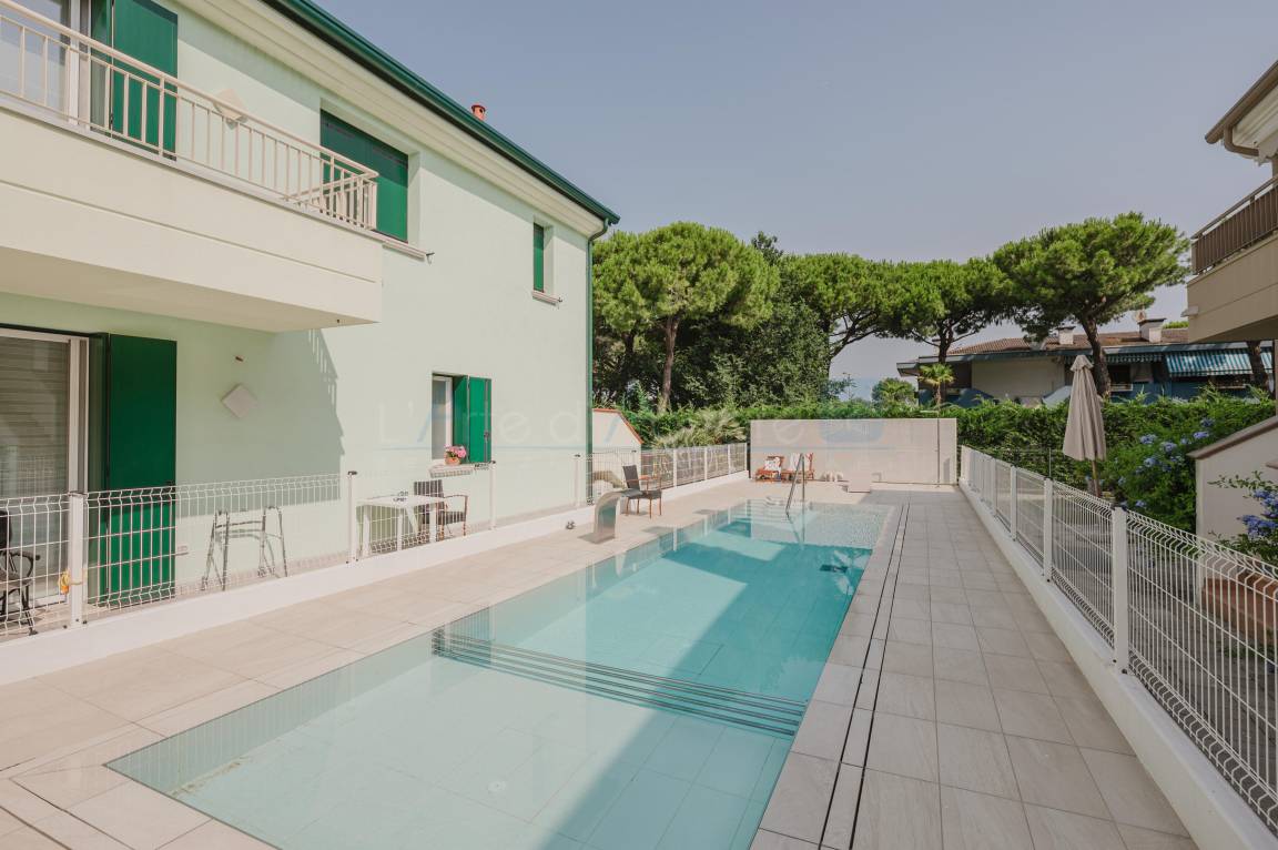 65 M² Ferienwohnung ∙ 2 Schlafzimmer ∙ 7 Gäste - Jesolo