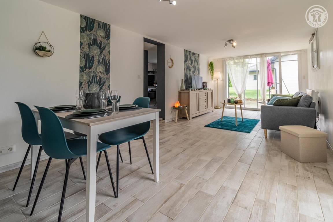 65 M² Gîte ∙ 2 Chambres ∙ 4 Personnes - Challes-les-Eaux
