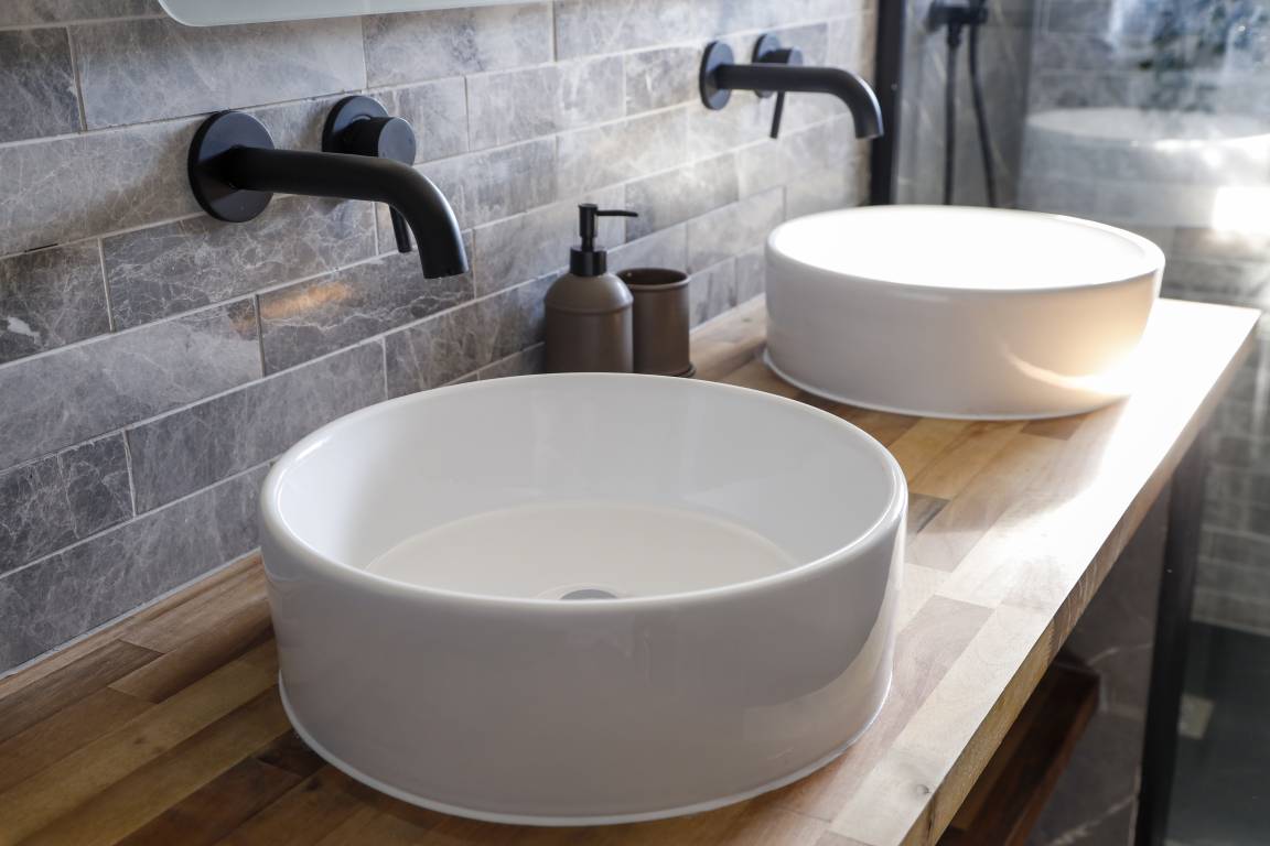 80 M² Apartment ∙ 2 Bedrooms ∙ 4 Guests - Plymouth