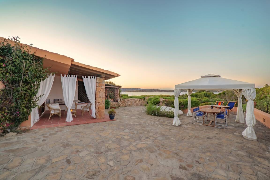 107 M² Villa ∙ 3 Chambres ∙ 6 Personnes - La Maddalena