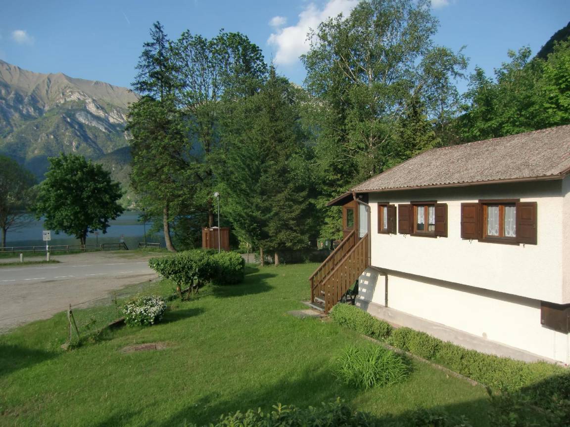 60 M² House ∙ 2 Bedrooms ∙ 4 Guests - Limone Sul Garda