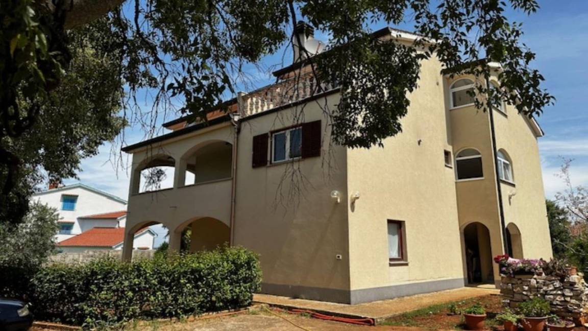 100 M² Apartment ∙ 2 Bedrooms ∙ 6 Guests - Poreč