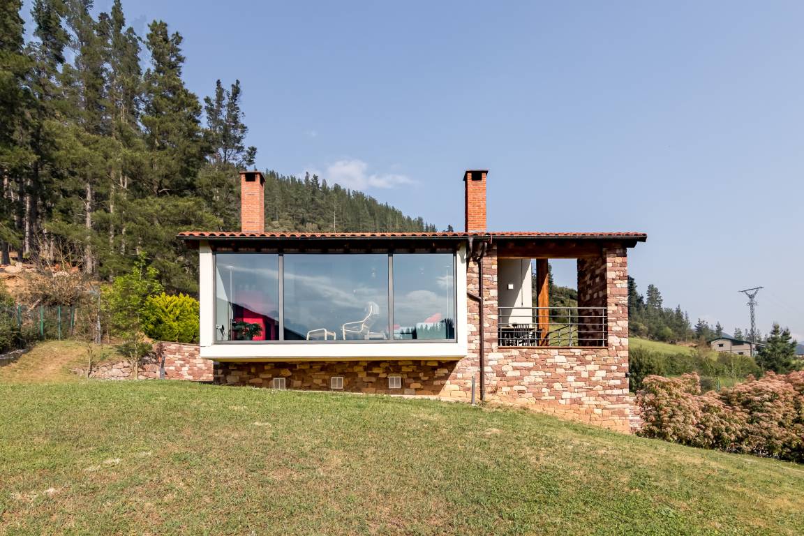 220 M² Chalet ∙ 3 Habitaciones ∙ 12 Huéspedes - Potes