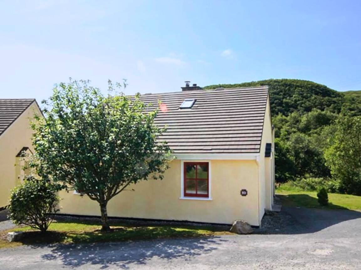 85 M² Cottage ∙ 2 Bedrooms ∙ 4 Guests - County Galway