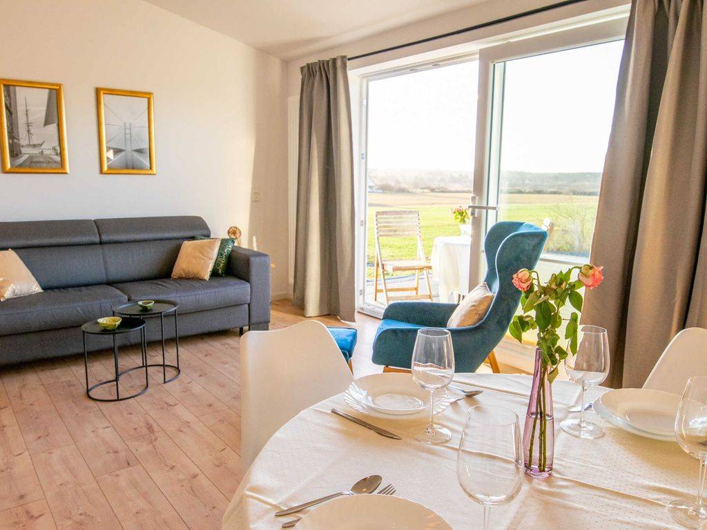 75 M² Apartment ∙ 2 Bedrooms ∙ 6 Guests - Stralsund