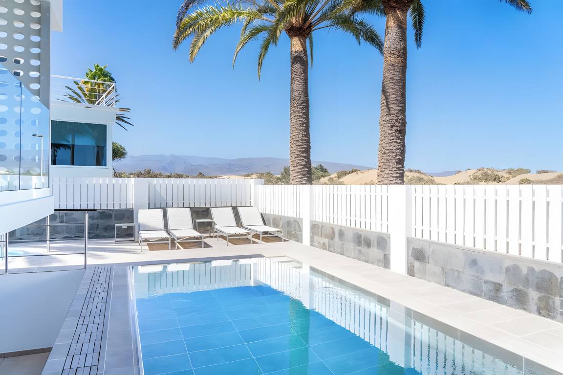 200 M² Villa ∙ 7 Bedrooms ∙ 13 Guests - Gran Canaria