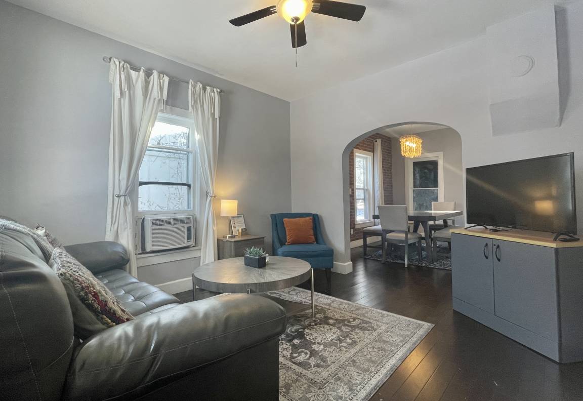 70 M² House ∙ 2 Bedrooms ∙ 6 Guests - Fort Collins, CO