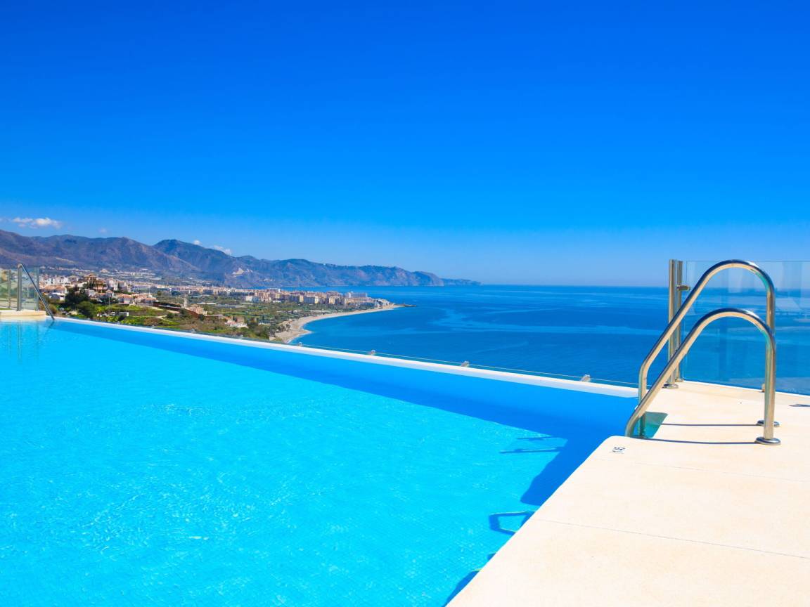 85 M² Huoneisto ∙ 2 Makuuhuonetta ∙ 4 Vierasta - Torrox