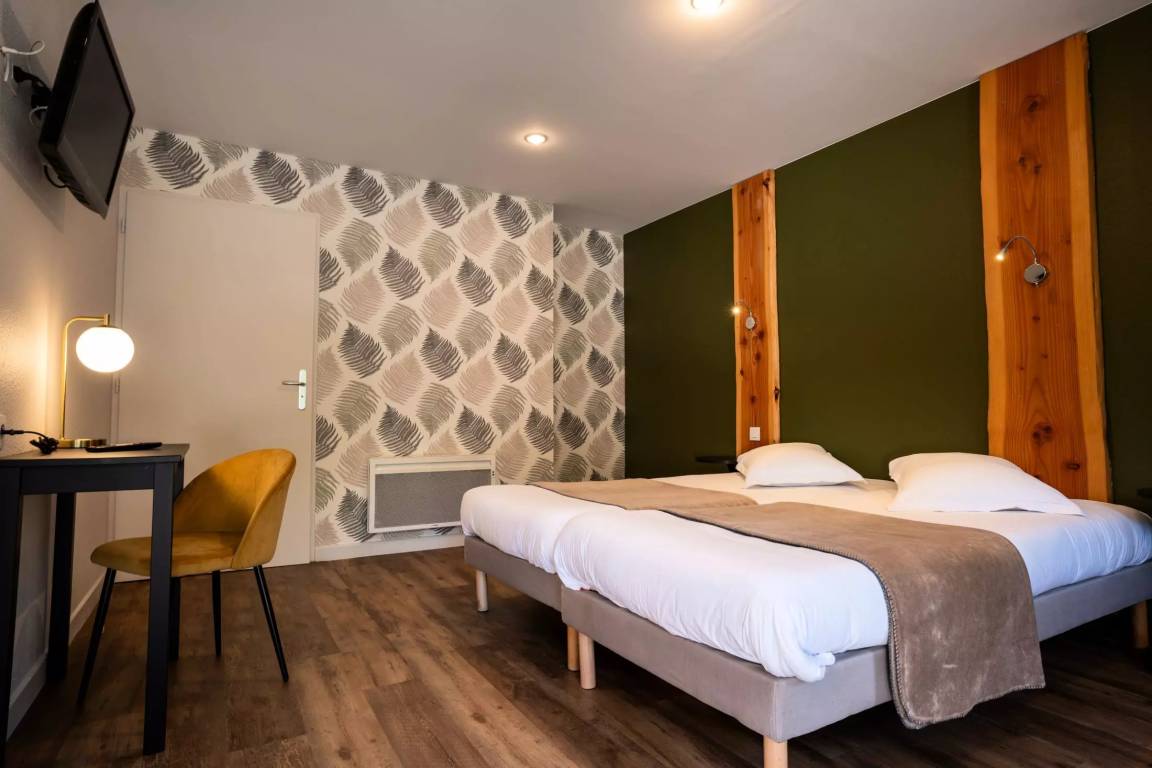 20 M² Hôtel ∙ 1 Chambre ∙ 2 Personnes - Saint-Jorioz