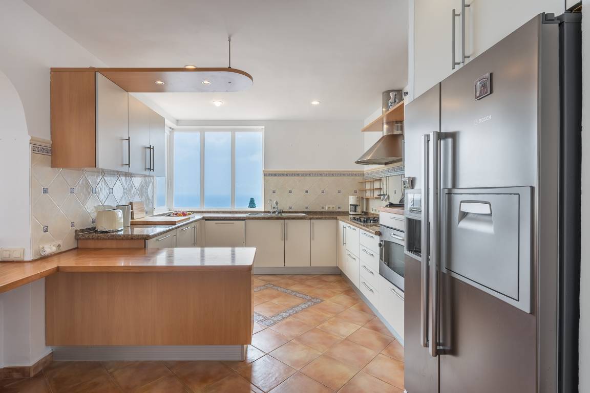 260 M² Villa ∙ 4 Schlafzimmer ∙ 8 Gäste - Salobreña