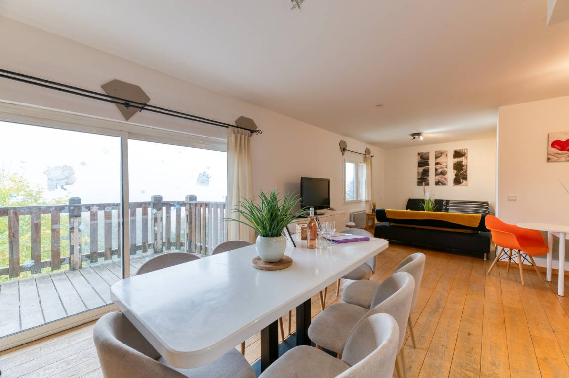 100 M² Appartement ∙ 4 Chambres ∙ 12 Personnes - Grenoble