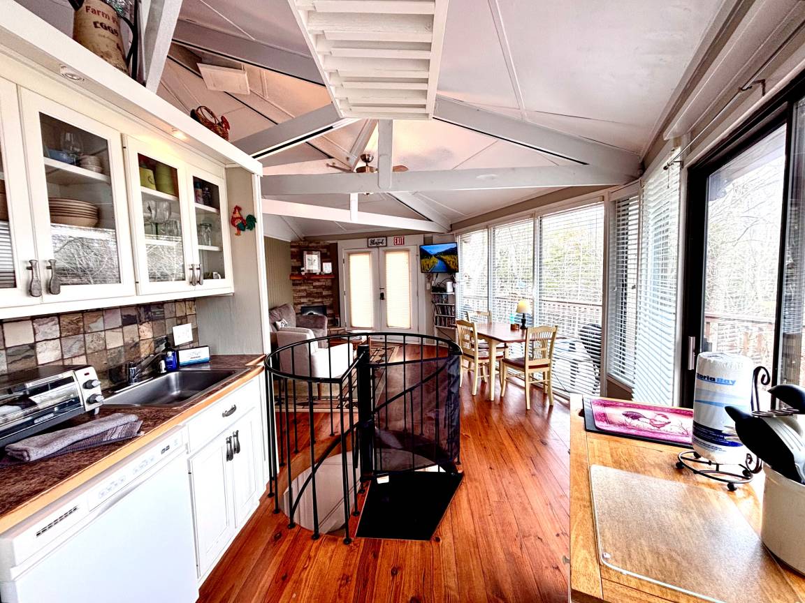 116 M² Cabin ∙ 2 Bedrooms ∙ 4 Guests - Jasper, GA