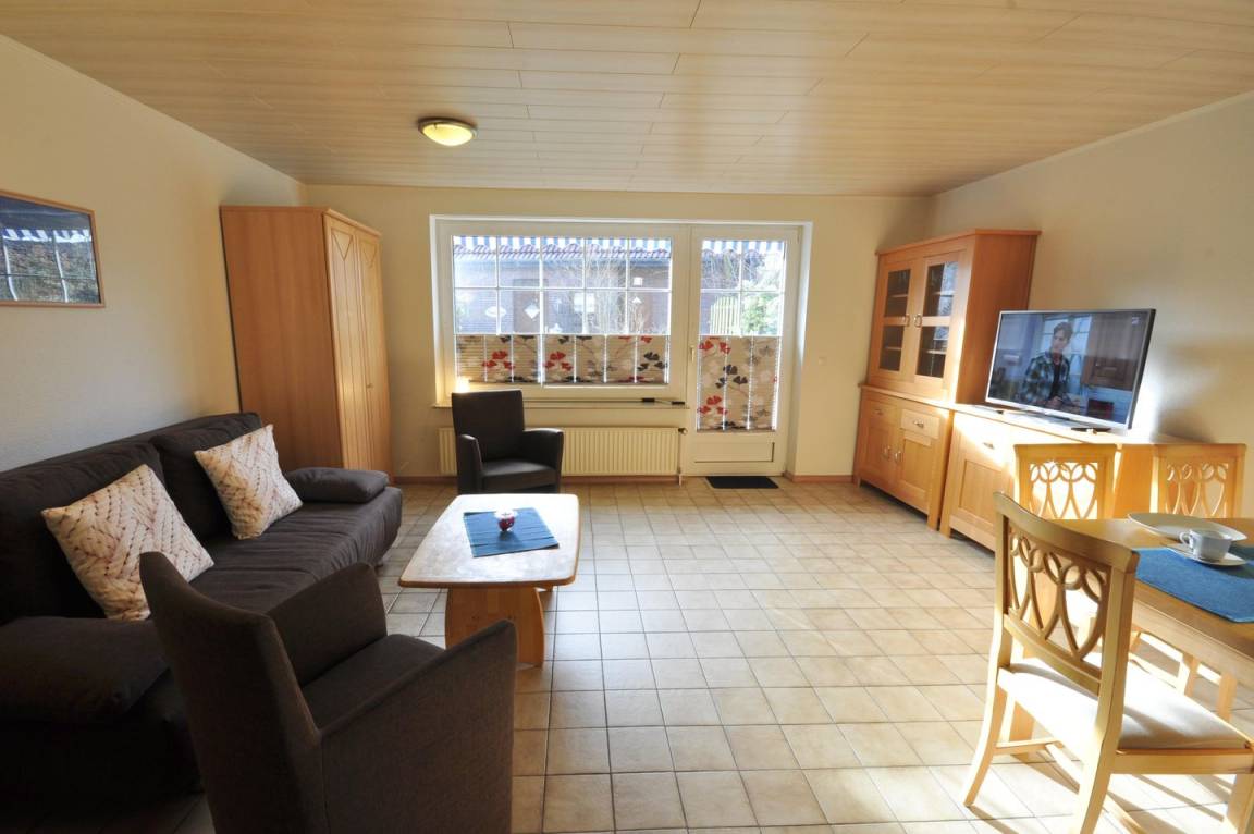 90 M² Ferienhaus ∙ 2 Schlafzimmer ∙ 3 Gäste - Carolinensiel