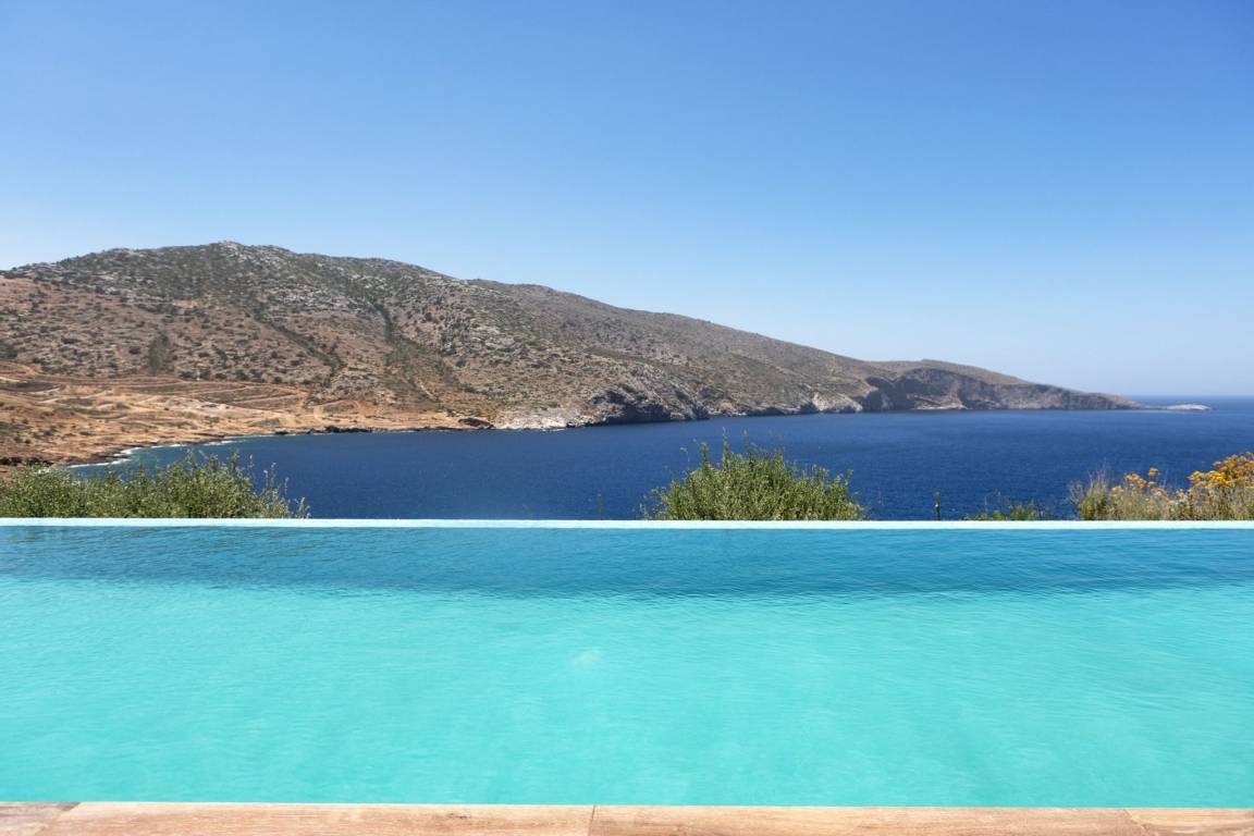 Villa ∙ 5 Bedrooms ∙ 12 Guests - Crete