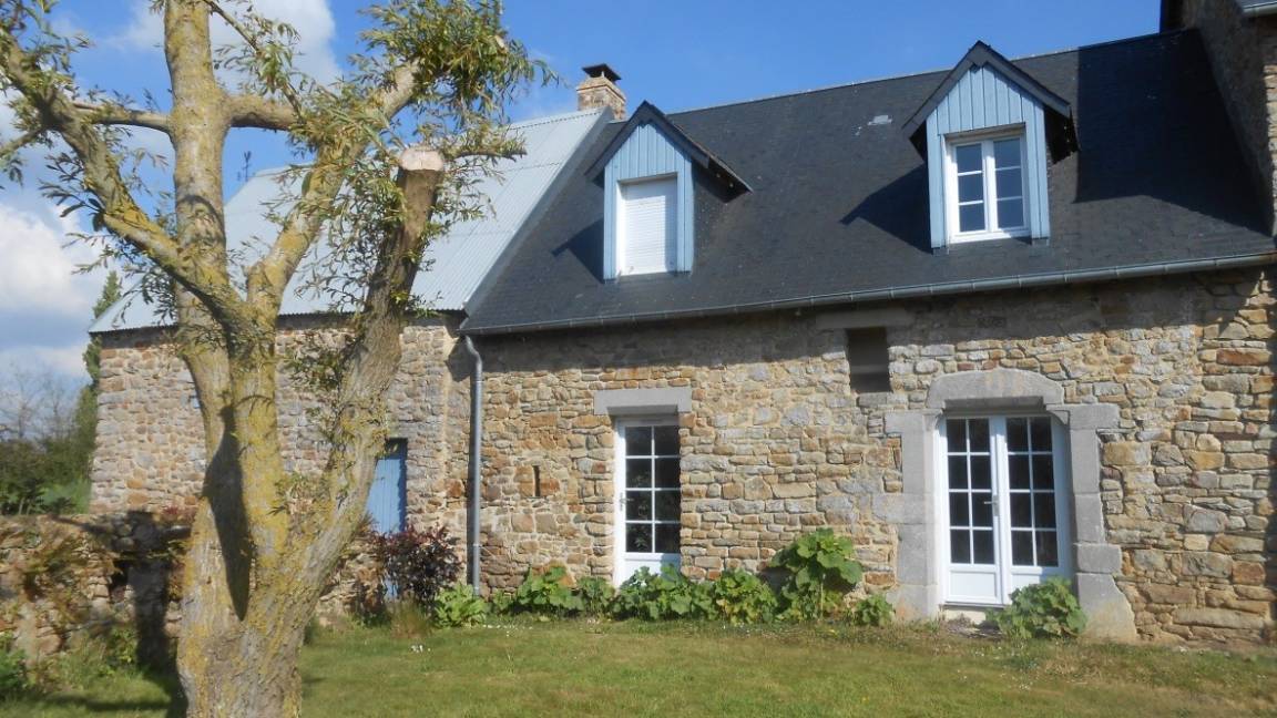 102 M² Gîte ∙ 4 Chambres ∙ 10 Personnes - Basse-Normandie