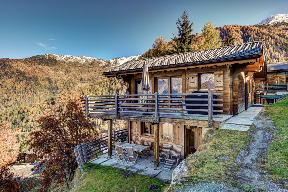 220 M² Maison De Vacances ∙ 5 Chambres ∙ 10 Personnes - Suisse
