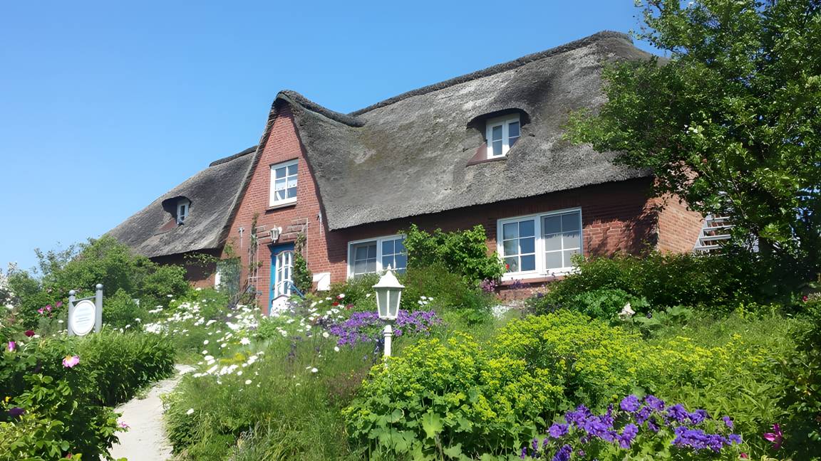 65 M² Ferienwohnung ∙ 2 Schlafzimmer ∙ 4 Gäste - Pellworm