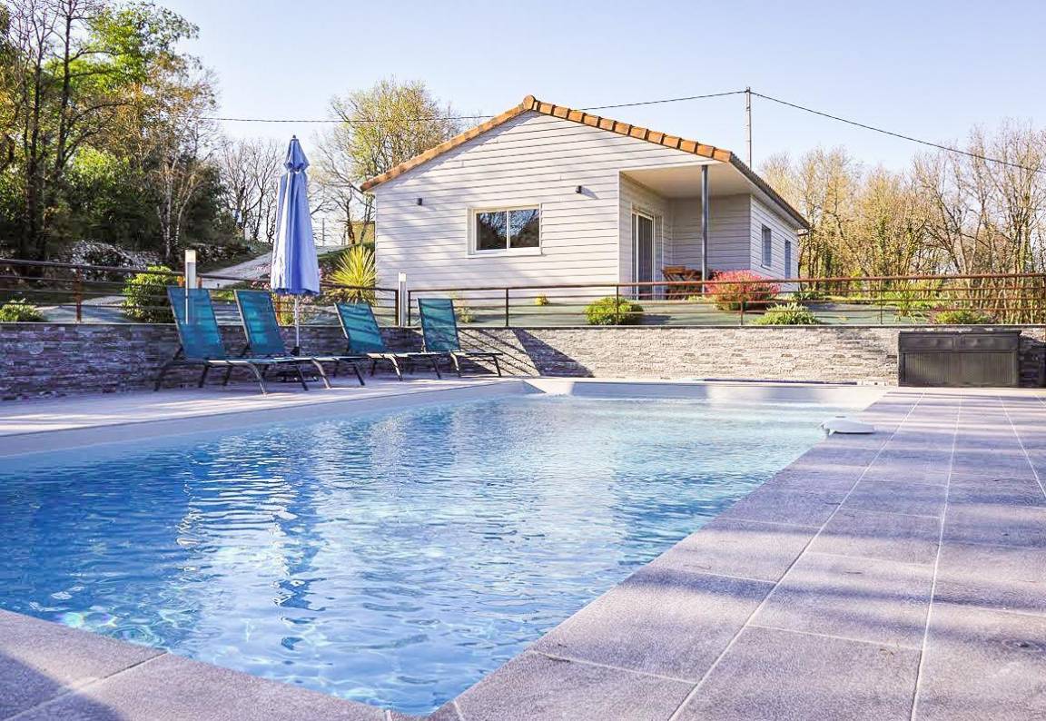 76 M² Gîte ∙ 2 Chambres ∙ 4 Personnes - Occitanie