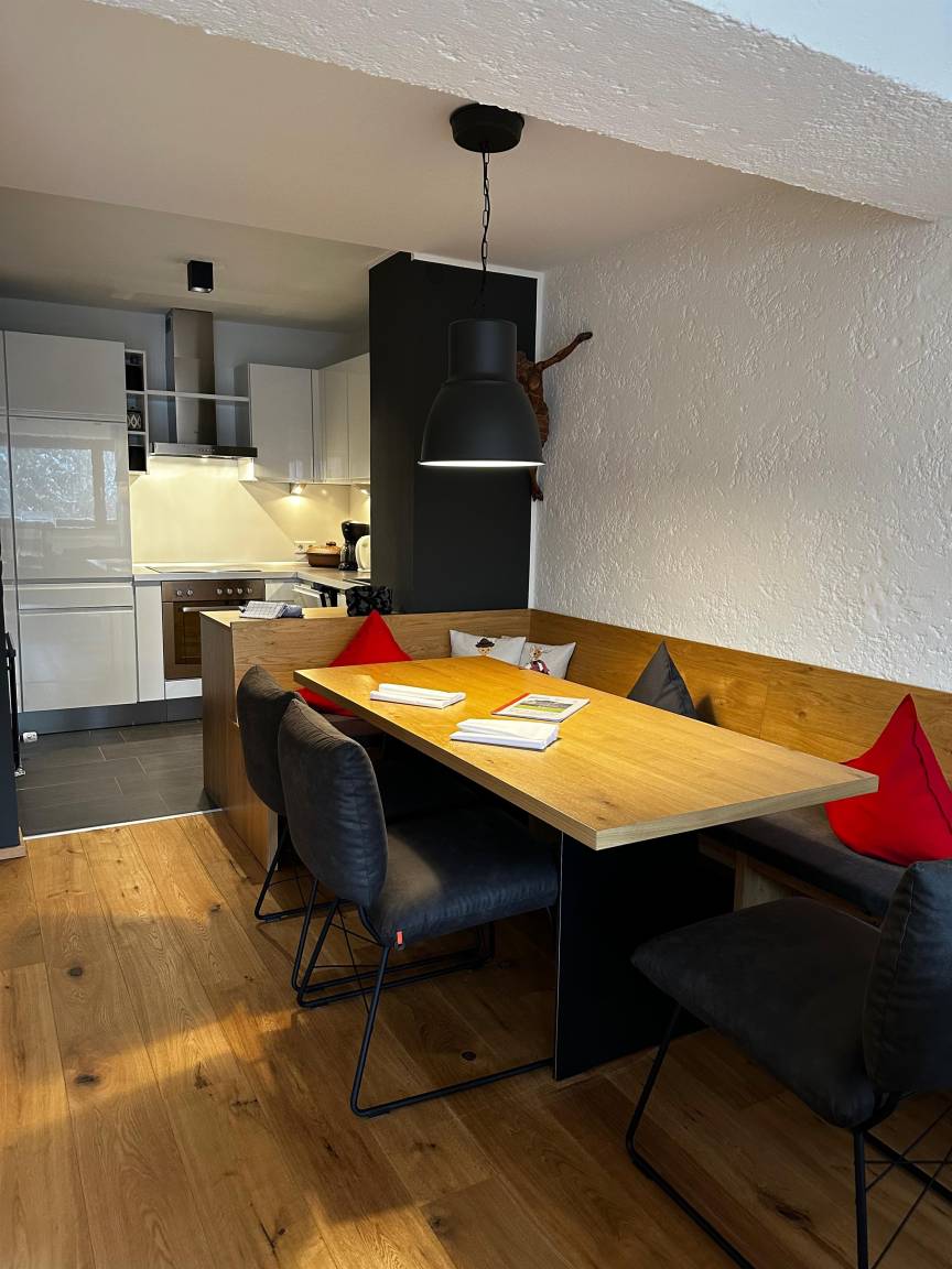 53 M² Ferienwohnung ∙ 1 Schlafzimmer ∙ 2 Gäste - Seefeld