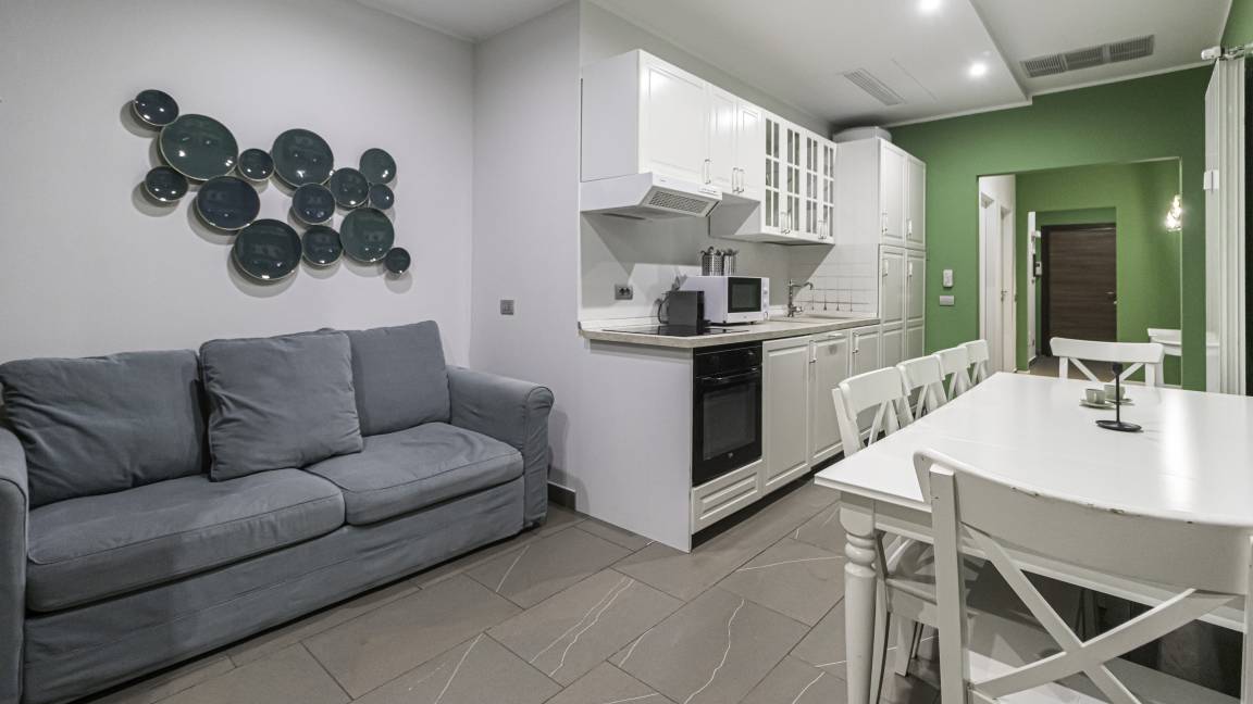 180 M² Apartamento ∙ 5 Habitaciones ∙ 10 Huéspedes - Milán