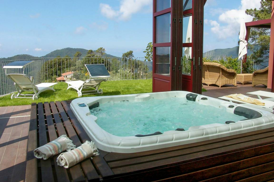 165 M² House ∙ 3 Bedrooms ∙ 8 Guests - Moneglia