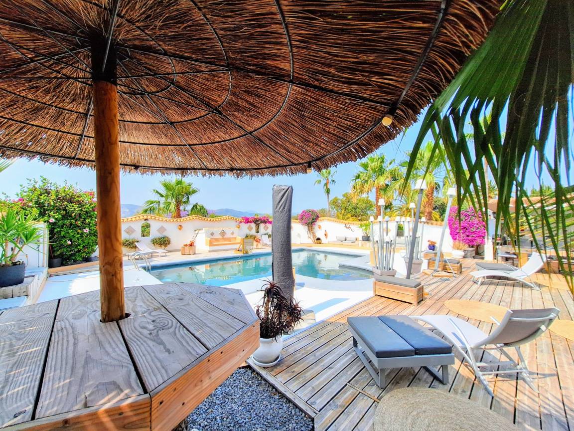 200 M² Ferienhaus ∙ 5 Schlafzimmer ∙ 10 Gäste - Cumbre del Sol