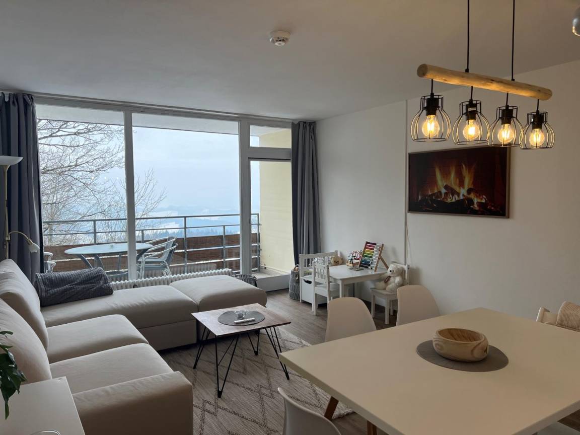 53 M² Ferienwohnung ∙ 1 Schlafzimmer ∙ 5 Gäste - Waldkirchen