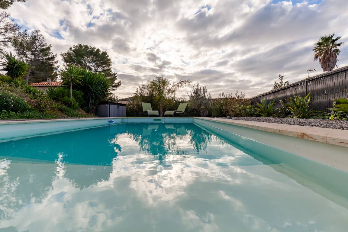 120 M² Villa ∙ 3 Sovrum ∙ 5 Gäster - Bandol