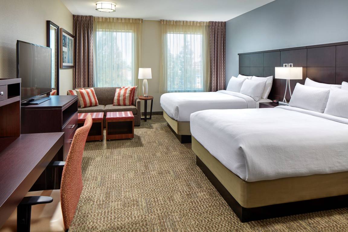 Hotel ∙ 1 Habitación ∙ 5 Huéspedes - Anaheim