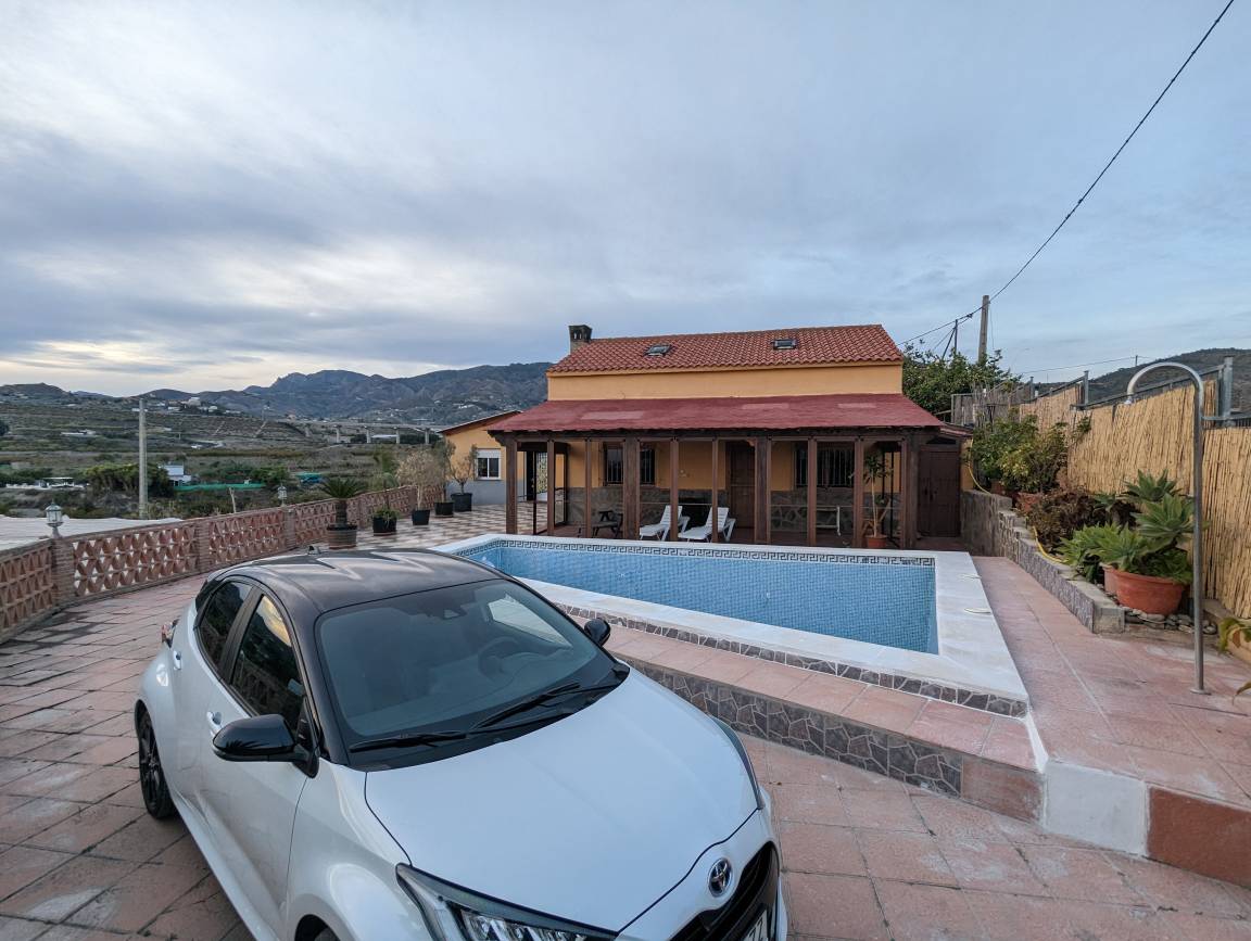 Villa ∙ 3 Bedrooms ∙ 8 Guests -