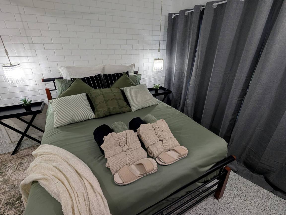 250 M² House ∙ 1 Bedroom ∙ 2 Guests - Brisbane