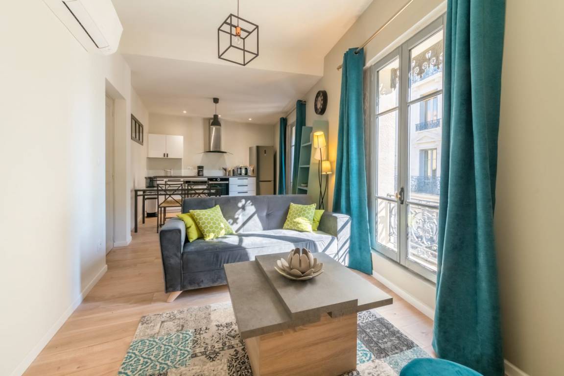 60 M² Apartment ∙ 2 Bedrooms ∙ 4 Guests - Avignon