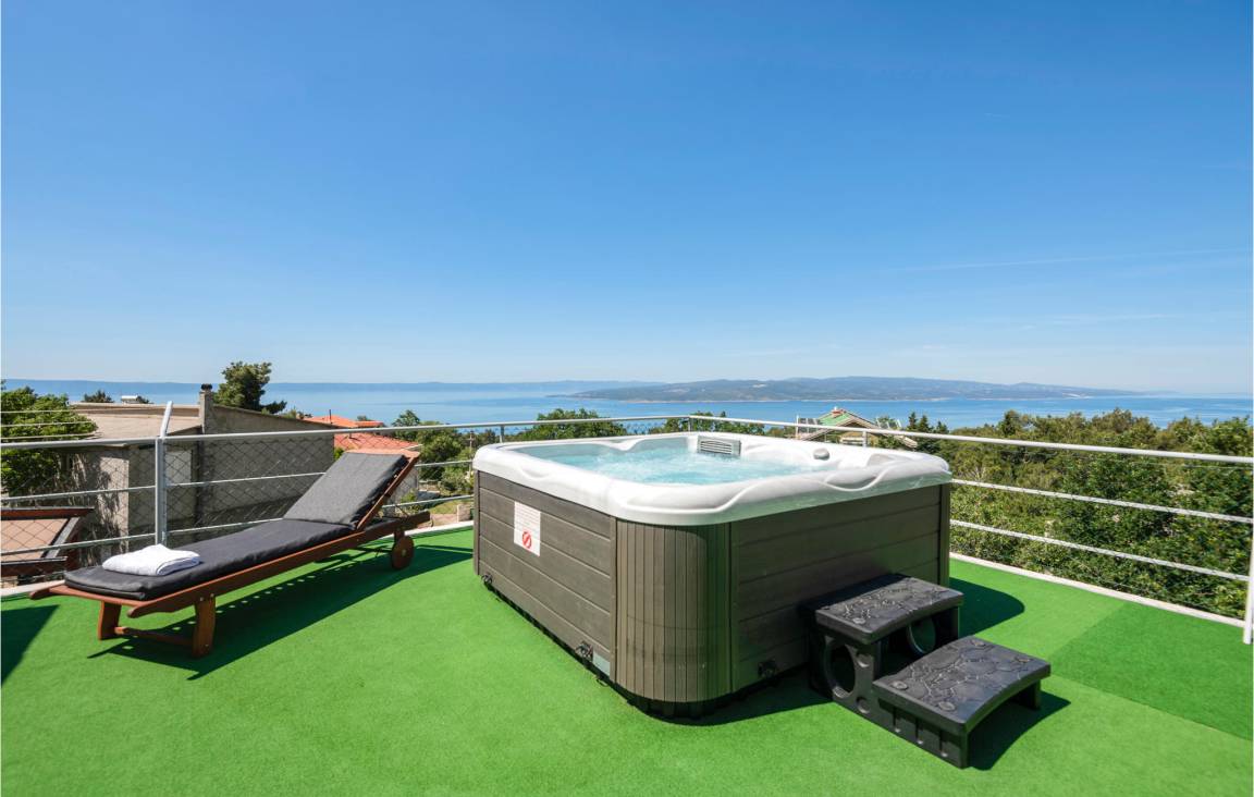 113 M² Maison De Vacances ∙ 4 Chambres ∙ 8 Personnes - Makarska