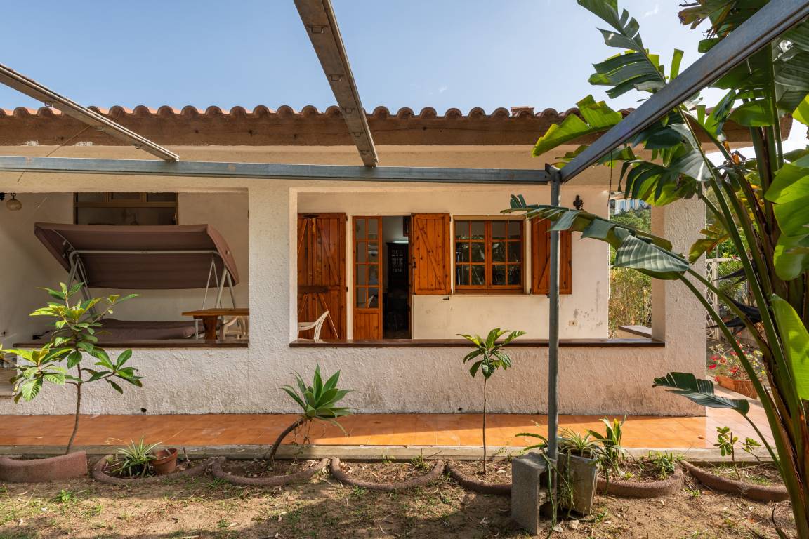 100 M² Casa ∙ 3 Habitaciones ∙ 6 Huéspedes - Solanas