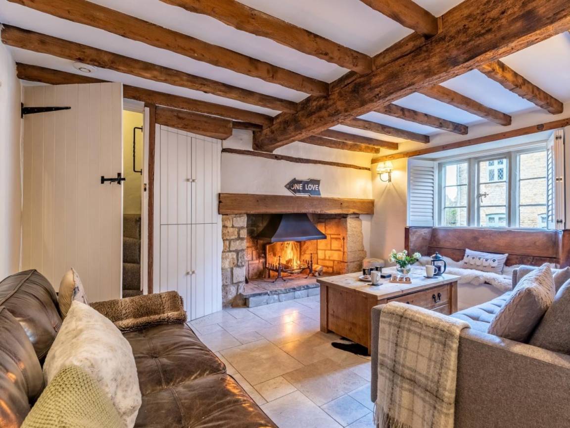 Cottage ∙ 3 Bedrooms ∙ 6 Guests - Stow-on-the-Wold
