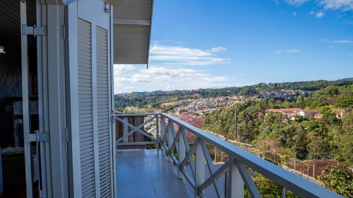 95 M² Casa ∙ 3 Quartos ∙ 6 Hóspedes - Santo Antônio do Pinhal