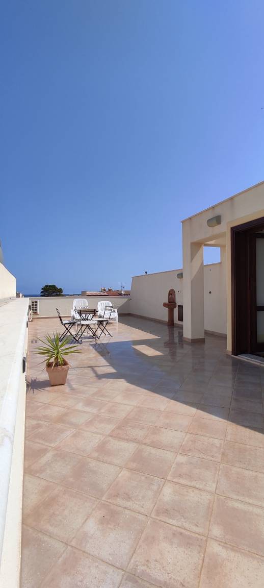 120 M² Ferienwohnung ∙ 2 Schlafzimmer ∙ 6 Gäste - San Vito Lo Capo