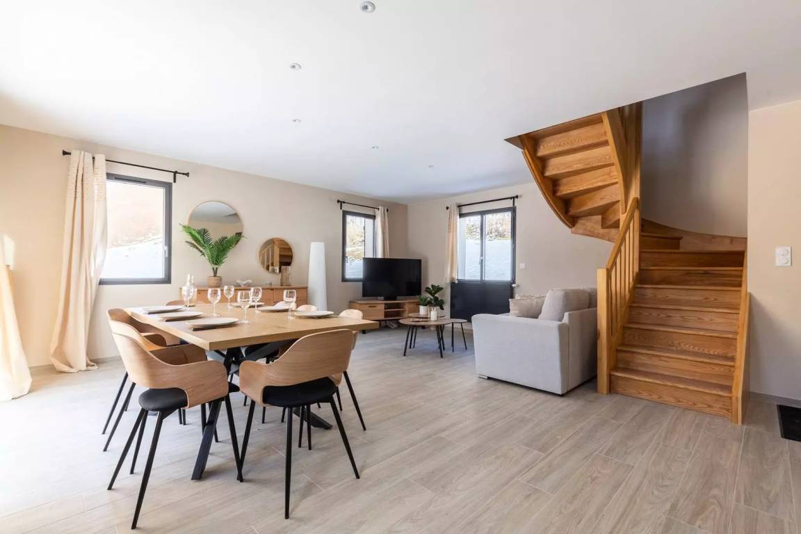72 M² Maison De Vacances ∙ 3 Chambres ∙ 7 Personnes - Loudenvielle