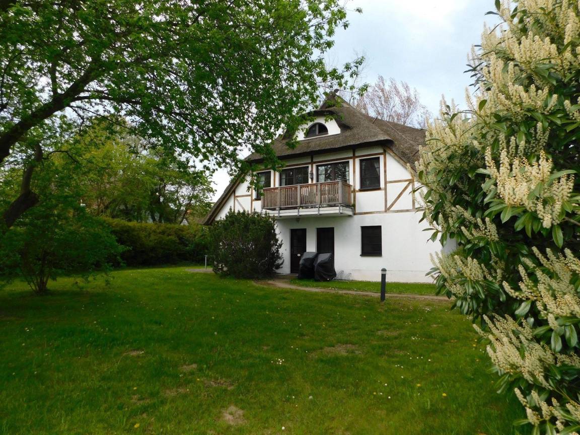 63 M² Ferienwohnung ∙ 2 Schlafzimmer ∙ 4 Gäste - Ahrenshoop