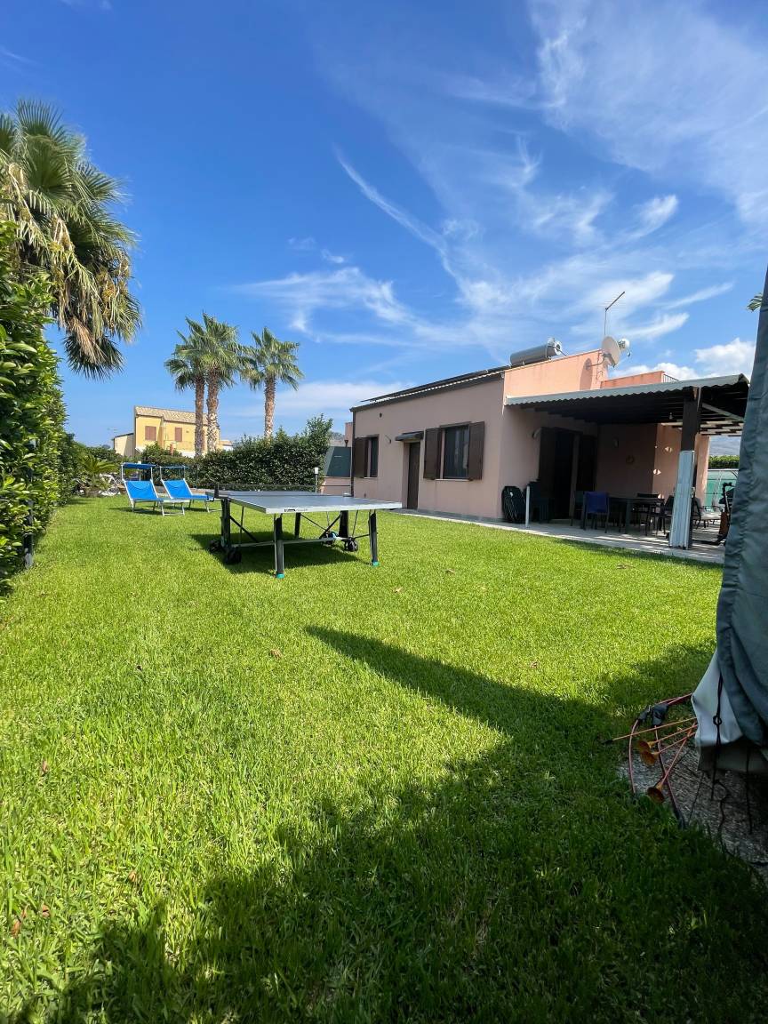 80 M² Villa ∙ 3 Slaapkamers ∙ 6 Gasten - Lascari