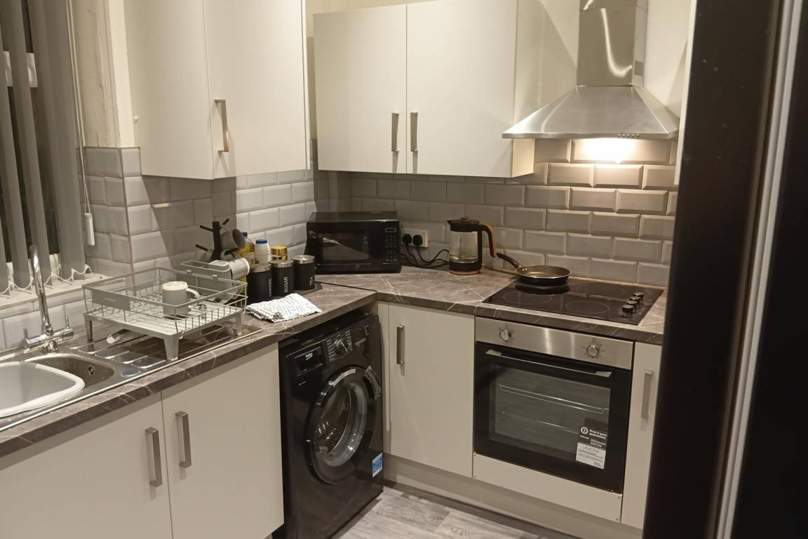 40 M² House ∙ 3 Bedrooms ∙ 5 Guests - Rochdale