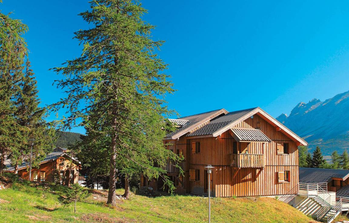 58 M² Village Vacances ∙ 4 Chambres ∙ 10 Personnes - Hautes-Alpes